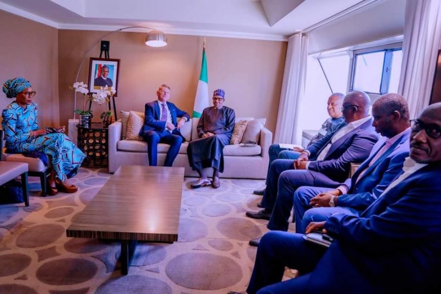 The Day In Pictures: President Buhari in a bilateral meeting with ...