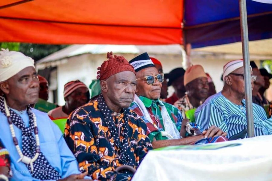 In Pictures: Unubiko foundation boss, Chief James Ume, donates ultra ...