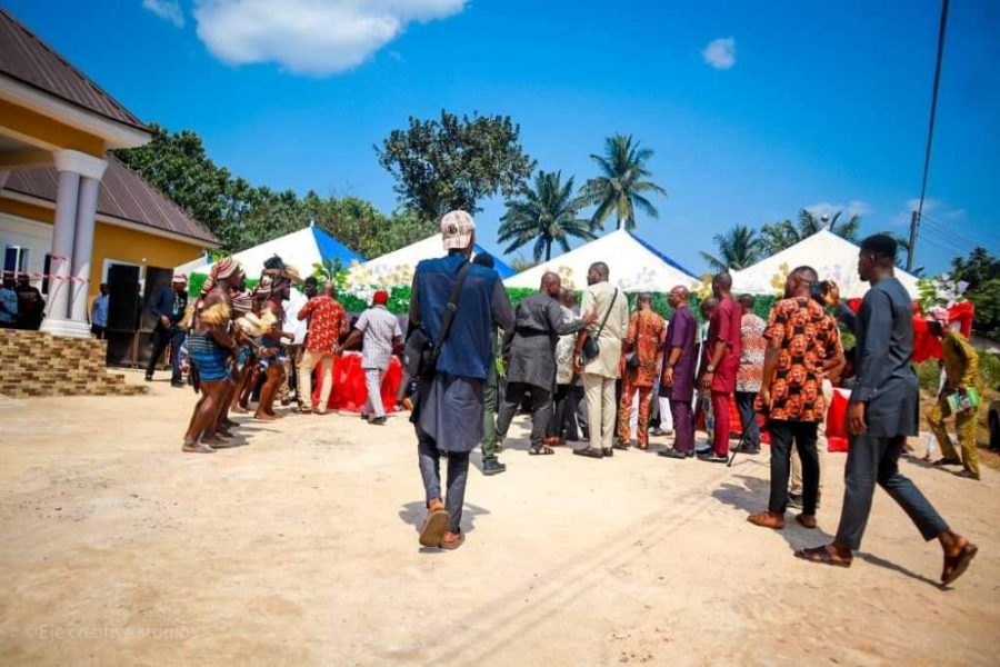 In Pictures: Unubiko foundation boss, Chief James Ume, donates ultra ...