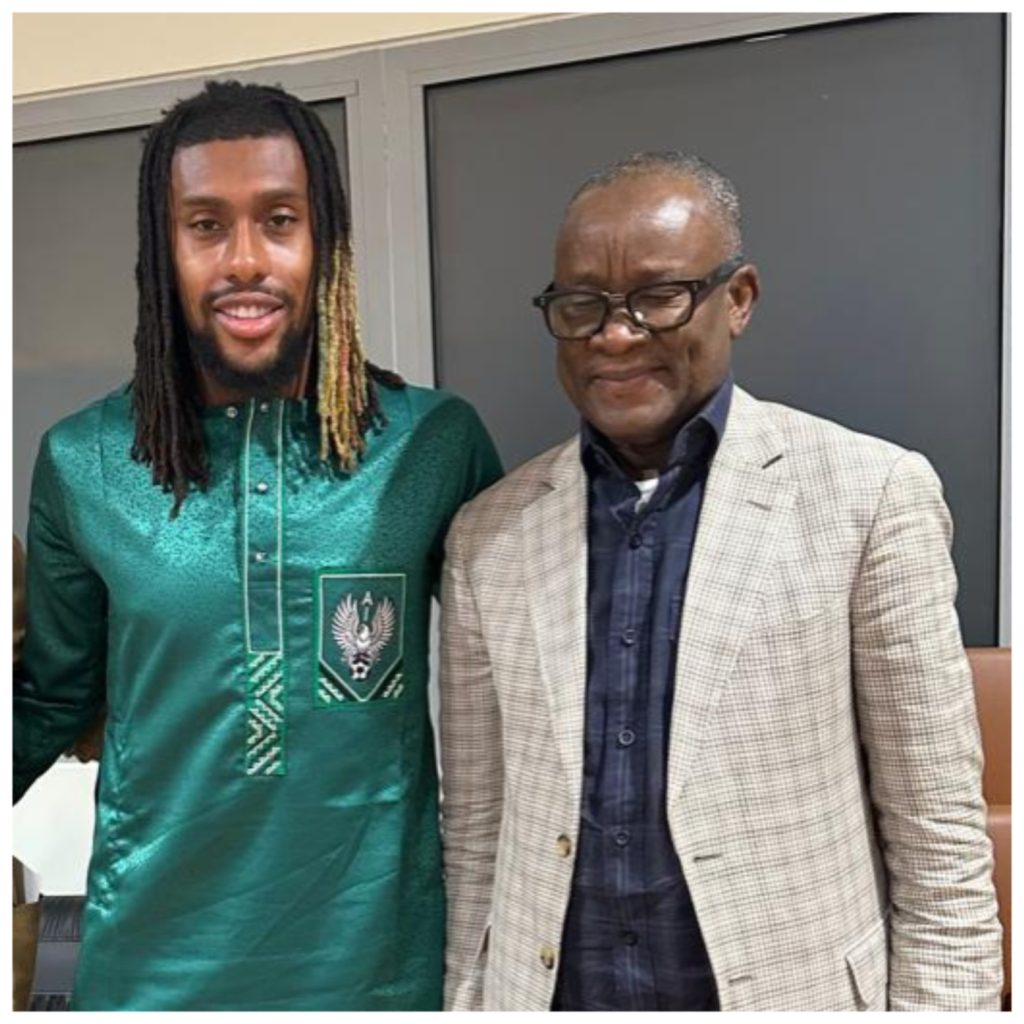 AFCON: FG condemns cyber-bullying against Super Eagles star Alex Iwobi ...