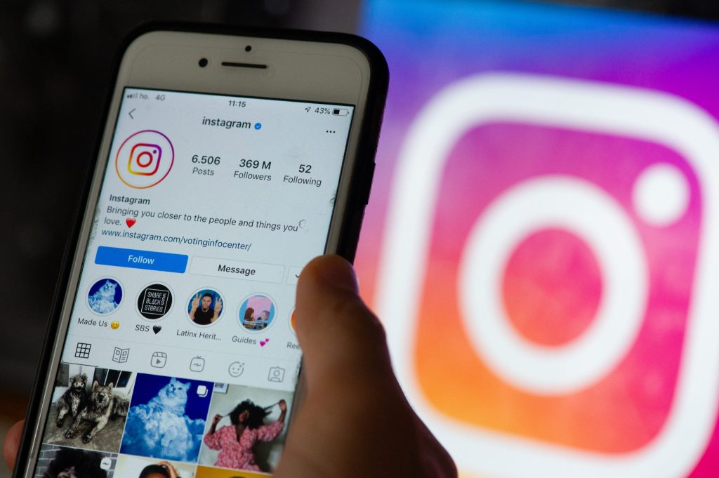 Global Update: Instagram DMs Go Fully Private with Universal Encryption ...